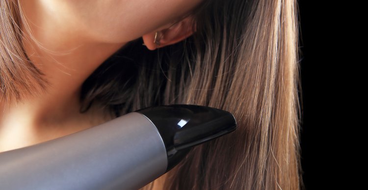 Common Mistakes Youre Probably Making When Blow Drying Your Hair